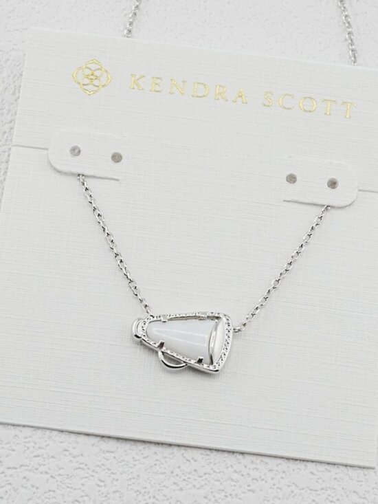 Kendra Scott | Jewelry | Kendra Scott Cheer Necklace | Poshmark